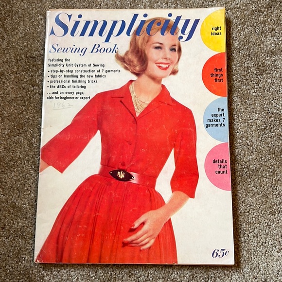 Simplicity | Other | Vintage 962 Simplicity Sewing Book Excellent ...